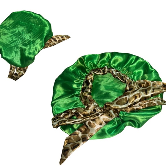Kkcollectionsss | Accessories | Green Satin Hair Bonnet With Leopard ...